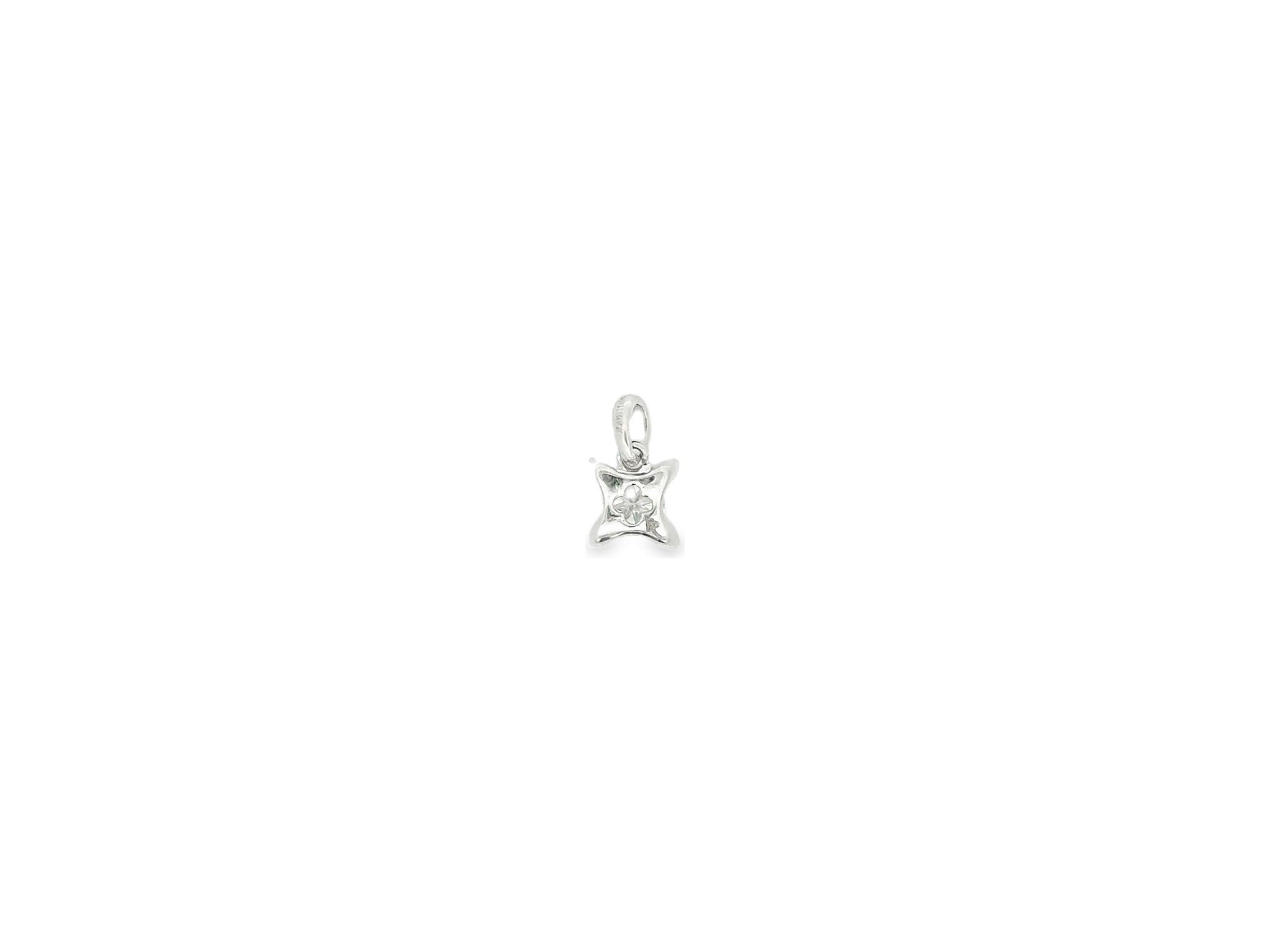 18K White Gold Solitaire Pendant with Natural Round Diamond